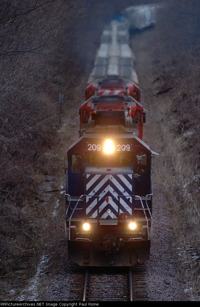 ICE 209 is working its way south and west to Kansas City through the Iowa countryside